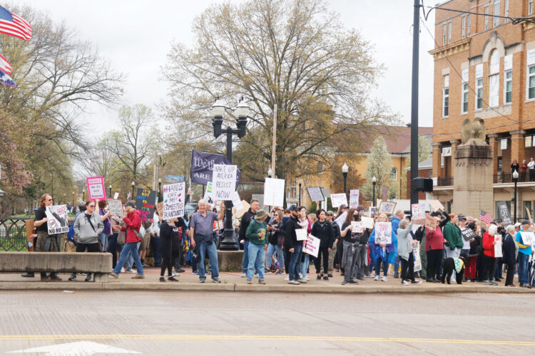 Speaking up and standing out: Protests in Marietta line the Putnam St ...